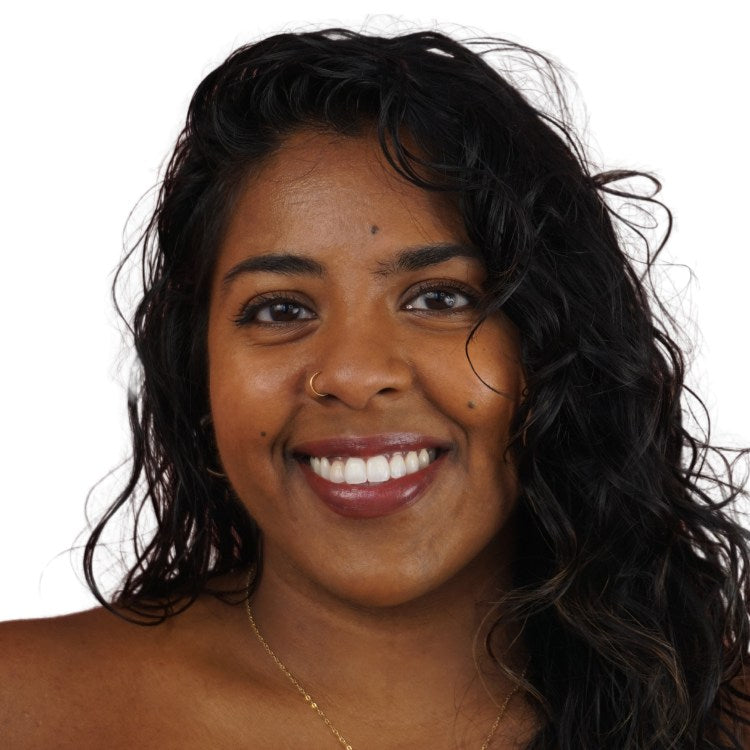 Brown Lips – TEAK
